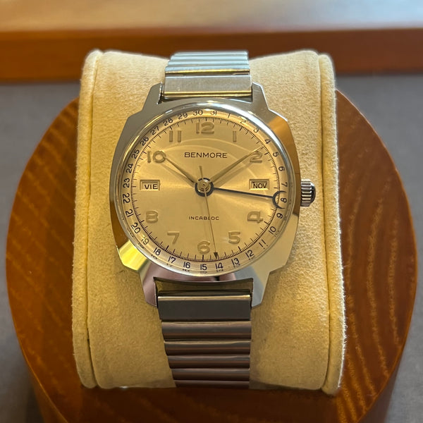 Pre-owned & Second Hand watches 33 mm diameter | WATCHASER Geneva