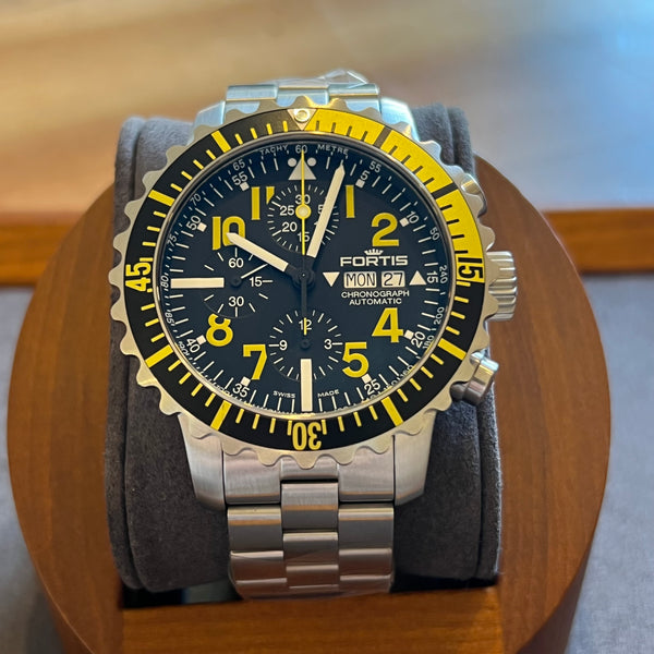 Pre-owned & Second Hand Watches with papers | WATCHASER Geneva