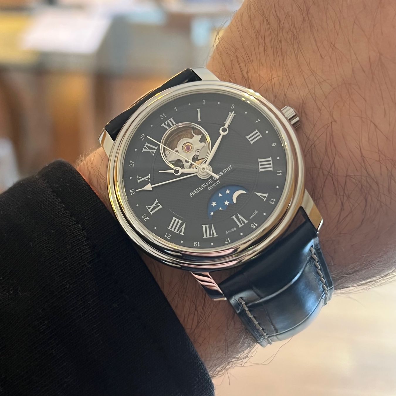 Frédérique Constant Heart Beat Moonphase FC-335MCNW4P26